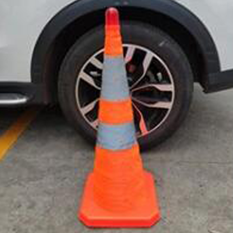 Reflective collapsible led light traffic cone